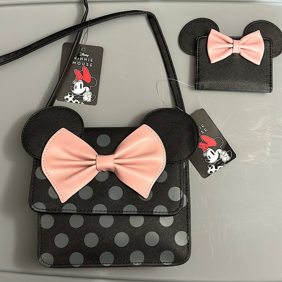 Disney | Bags | Rare Pink Minnie Mouse Crossbody Purse Matching Set ...